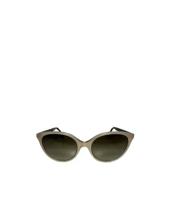 Fendi Cat Eye Sunglasses - Black