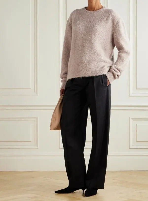 THE ROW Long Sleeve Knitwear