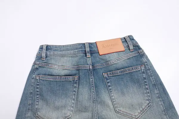 LIUREGALI Wide-leg Jeans With Frayed Cuffs