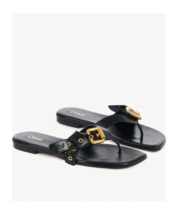 Chloé Mae Thong Sandals With Buckle Detail