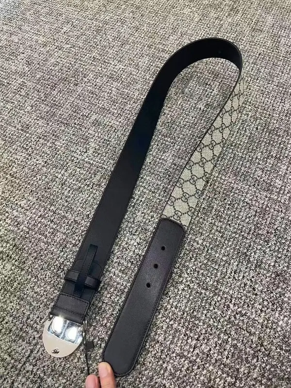 Gucci Logo Belt