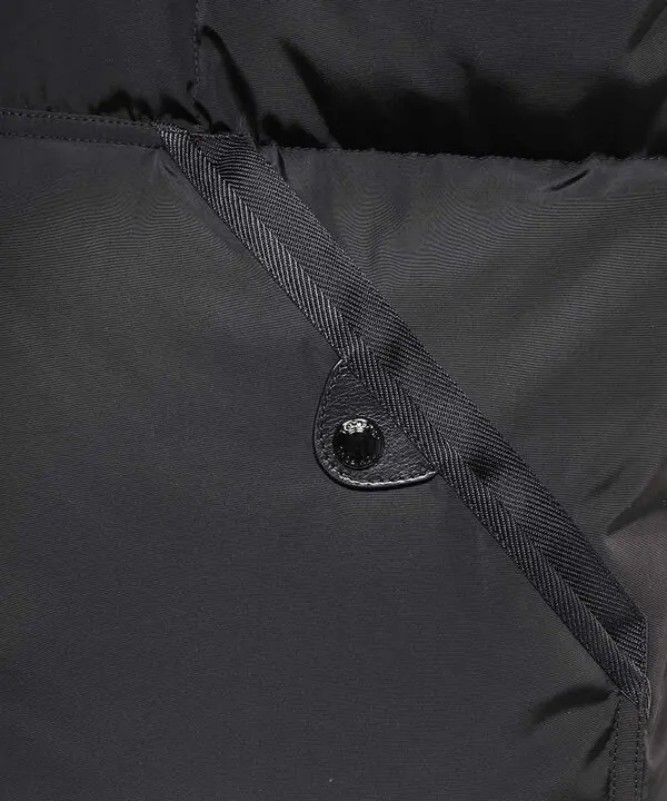TOM FORD Sleeveless Zippered Vest - Black