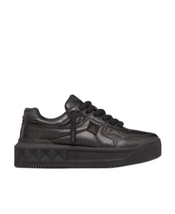 Valentino Garavani One Stud Xl Lace-up Sneakers - Black