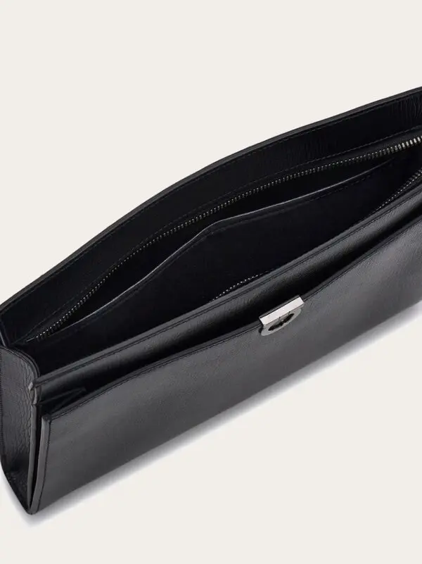 FERRAGAMO Gancini Clutch - Black