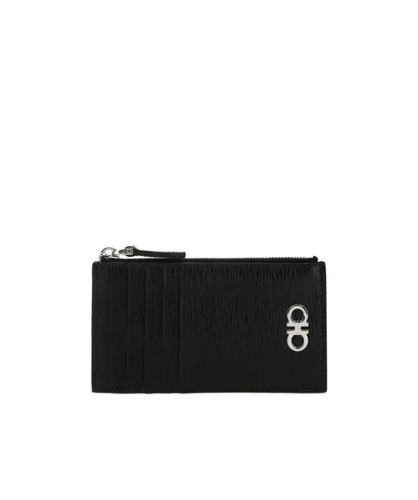 FERRAGAMO Logo Embossed Zipped Card Case - Black