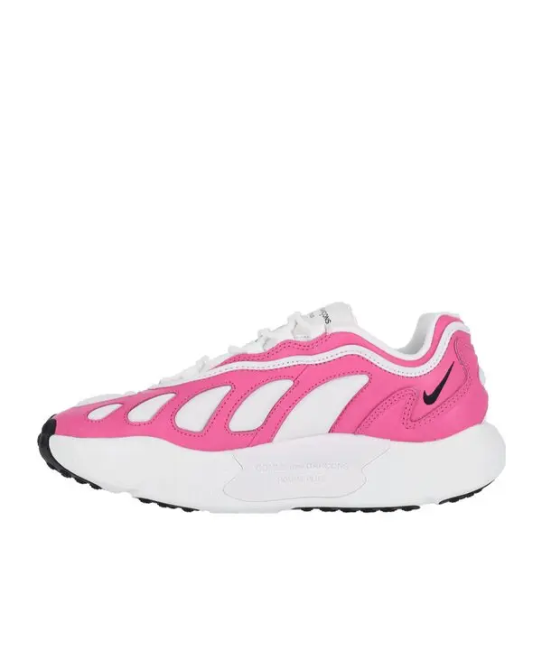 Comme Des Garçons Lace-up Sneakers
