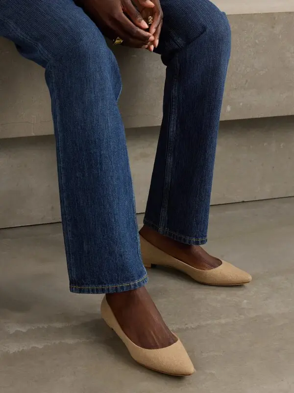 Manolo Blahnik Lanza Bb Wool Point-toe Flats - Beige