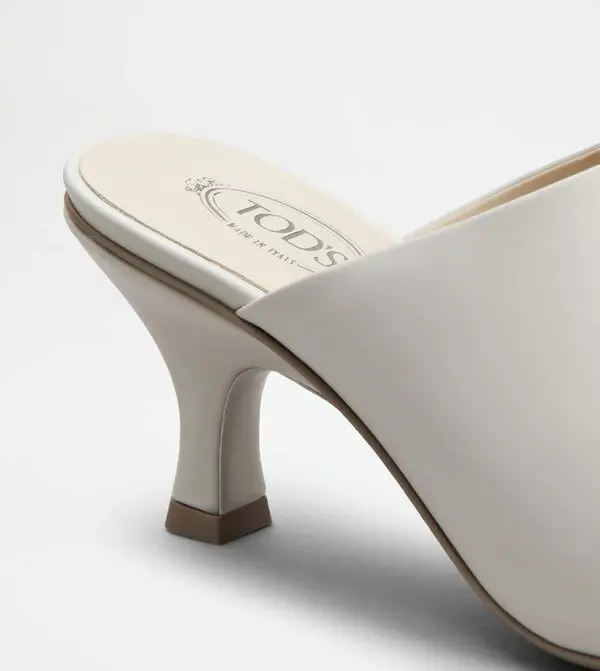 TOD'S Mid Heel Slip-on Mules