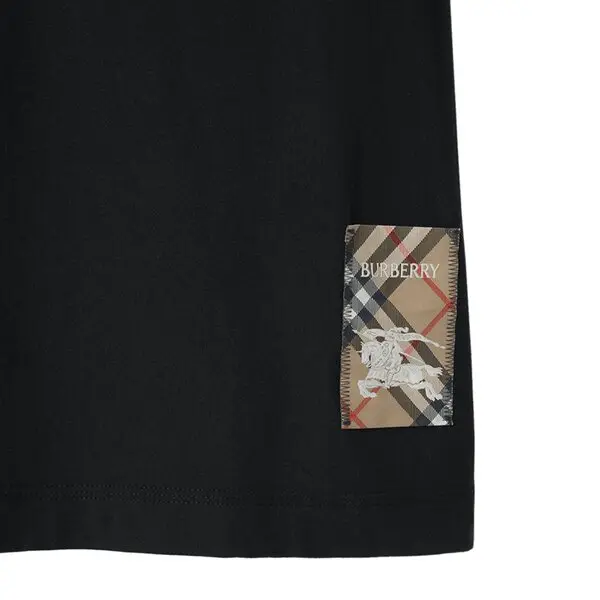 Burberry Logo Patch Crewneck T-shirt - Black
