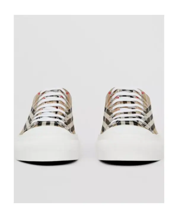 Burberry Checked Lace-up Sneakers - Brown