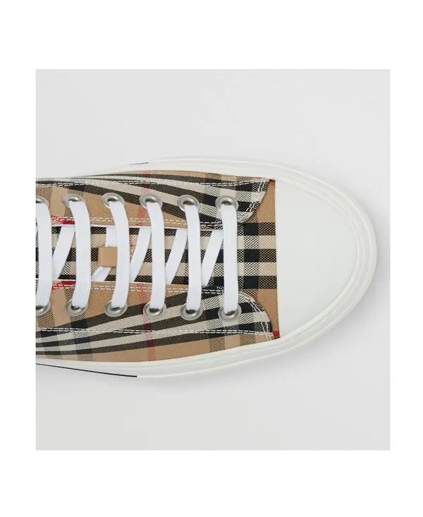 Burberry Checked Lace-up Sneakers - Brown