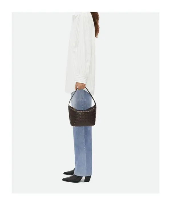 Bottega Veneta Wallace Zipped Shoulder Bag - Fudge