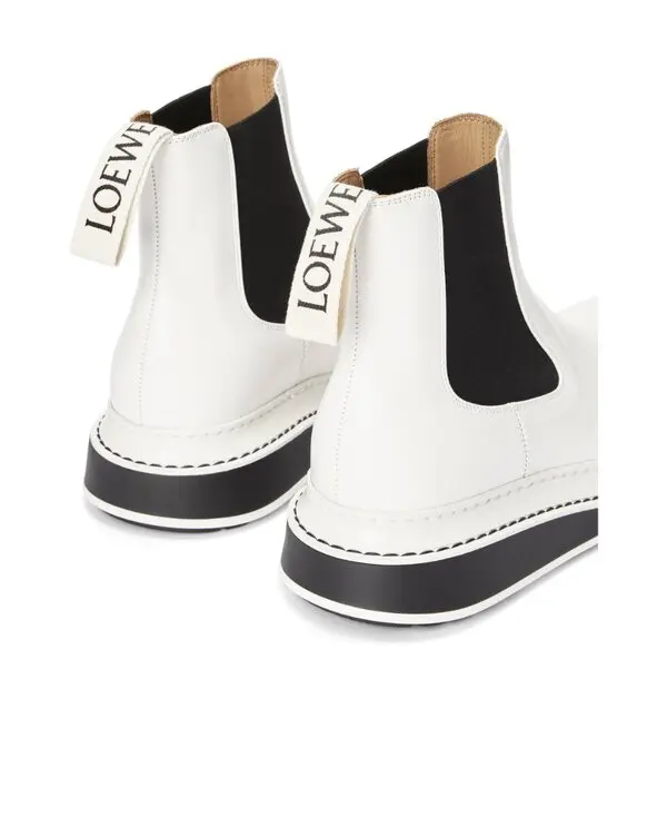 Loewe Chelsea Boot In Calfskin - White