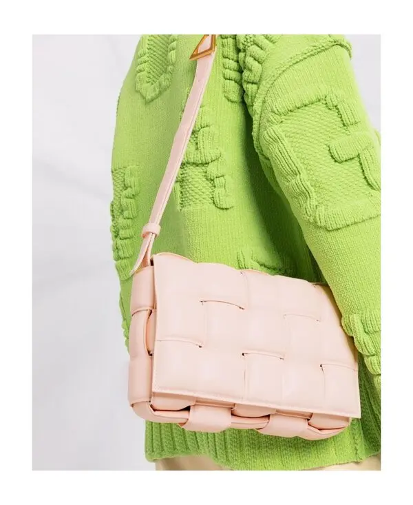 Bottega Veneta Cassette Bag - Nude
