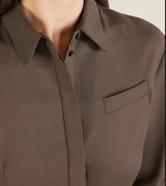Tove Long Sleeve Shirt With Classic Collar And Curved Hem - Brown
