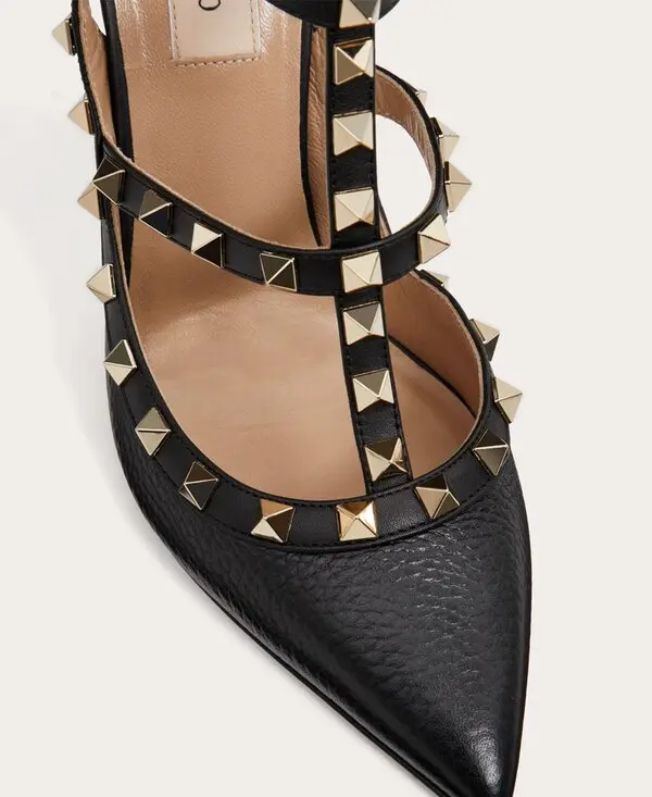 Valentino Garavani Rockstud Pointed Toe Caged Pumps - Black