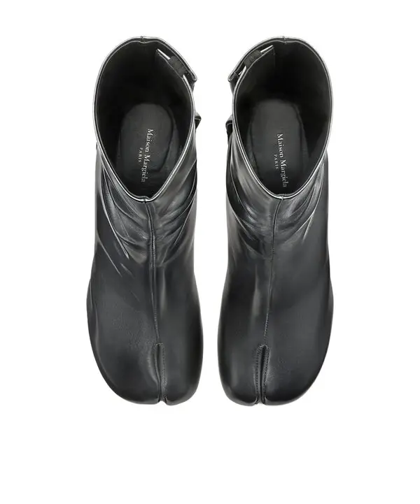 MAISON MARGIELA Tabi Ankle Boots With Cylindrical Heel - Black