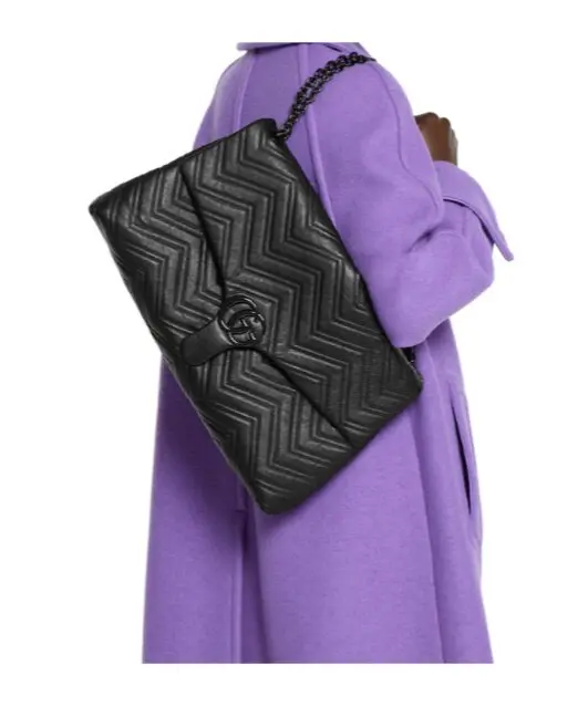 Gucci Gg Marmont Maxi Shoulder Bag - Black