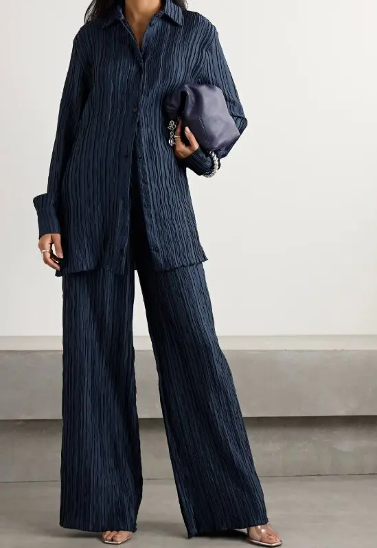16Arlington High-waisted Wide-leg Trousers With Fine Pleats