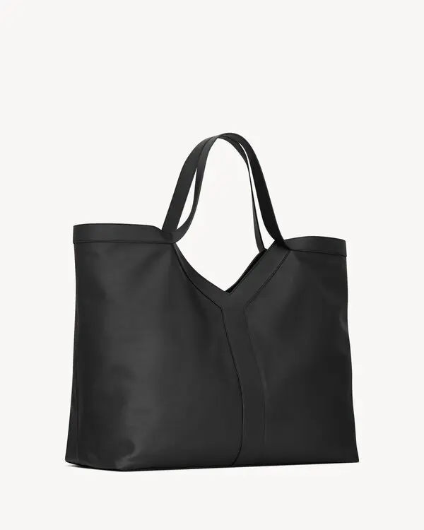 Saint Laurent Y Maxi Tote Bag - Black