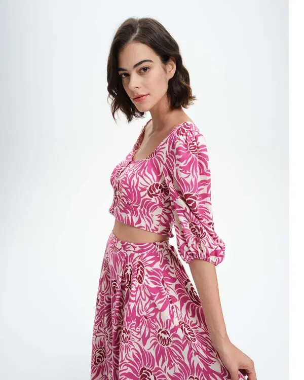 Diane Von Furstenberg Floral Print Heart Neck Top