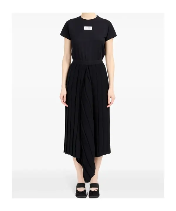 MAISON MARGIELA Pleated Skirt With Asymmetrical Hem