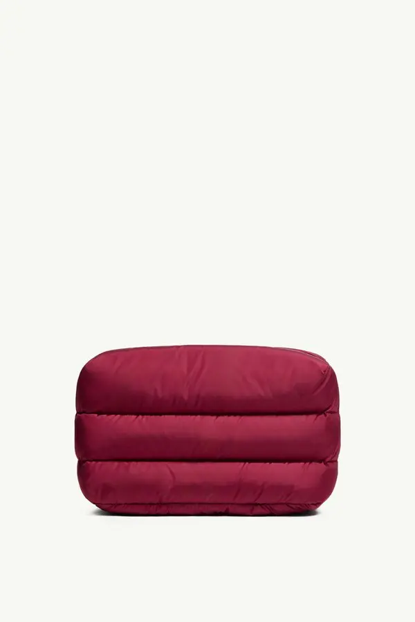 Moncler Caradoc Quilted Beauty Case - Deep Red