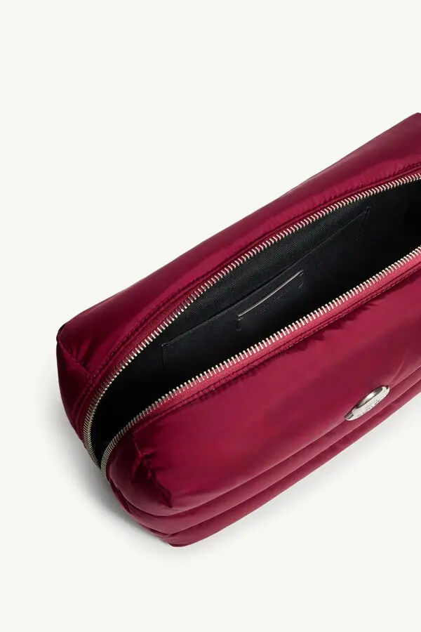 Moncler Caradoc Quilted Beauty Case - Deep Red