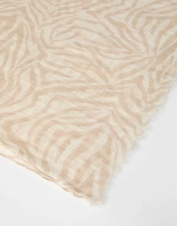 Brunello Cucinelli Ethnic Printed Scarf