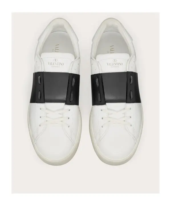Valentino Garavani Open Round Toe Sneakers - White/black