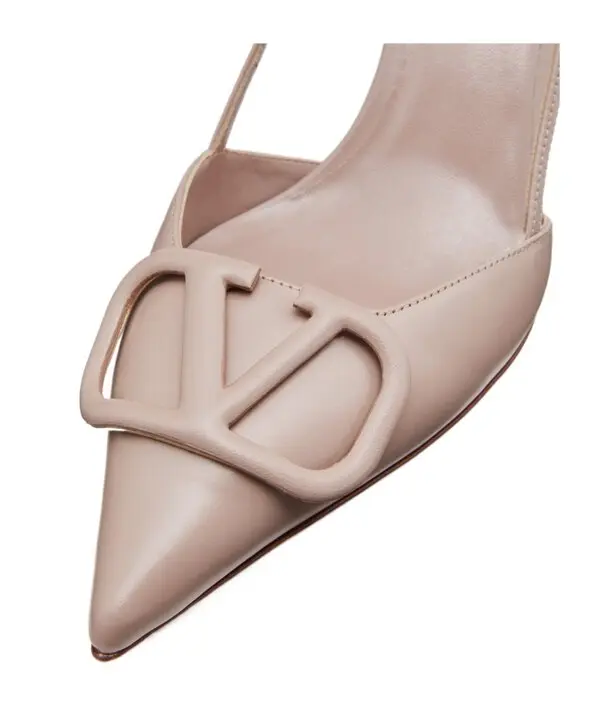 Valentino Garavani Vlogo Plaque Pointed Toe Slingback Pumps - Nude Pink