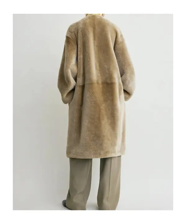 TOTEME Round Neck Collarless Coat - Rye