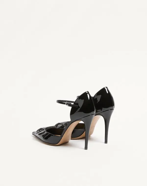 Valentino Garavani Vlogo Signature Pointed Toe High Heel Pumps