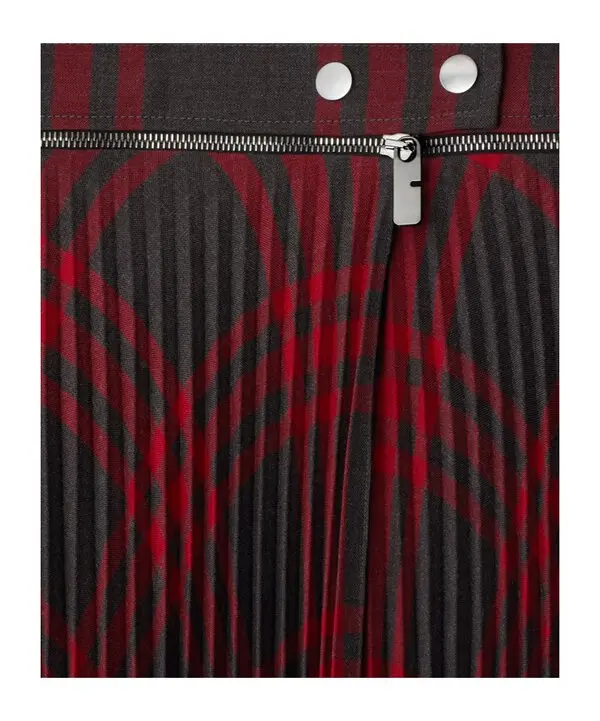 Burberry Checked Pleated Skirt With Zip Detail - Lake Color