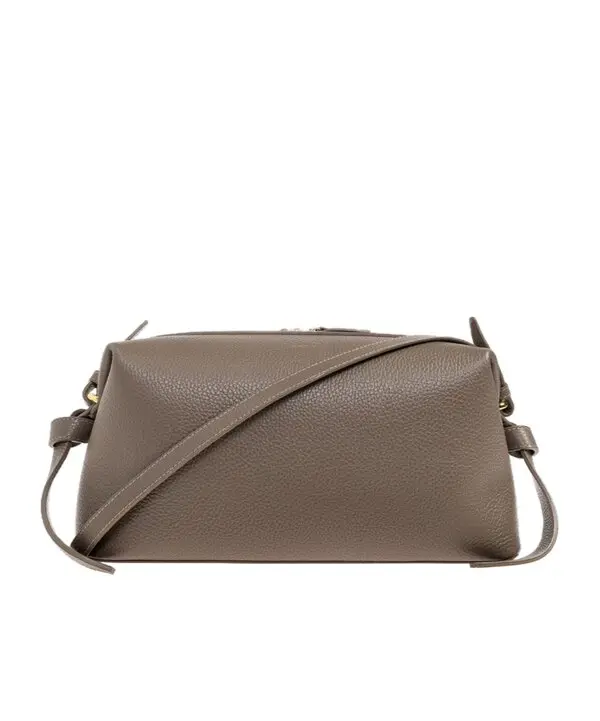 Yuzefi Brioche Pouch Tote Bag - Brown