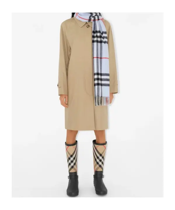 Burberry Checked Fringed-edge Scarf - Light Blue