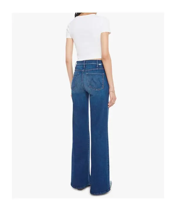 MOTHER The Hustler Roller Sneak Jeans - Medium Blue