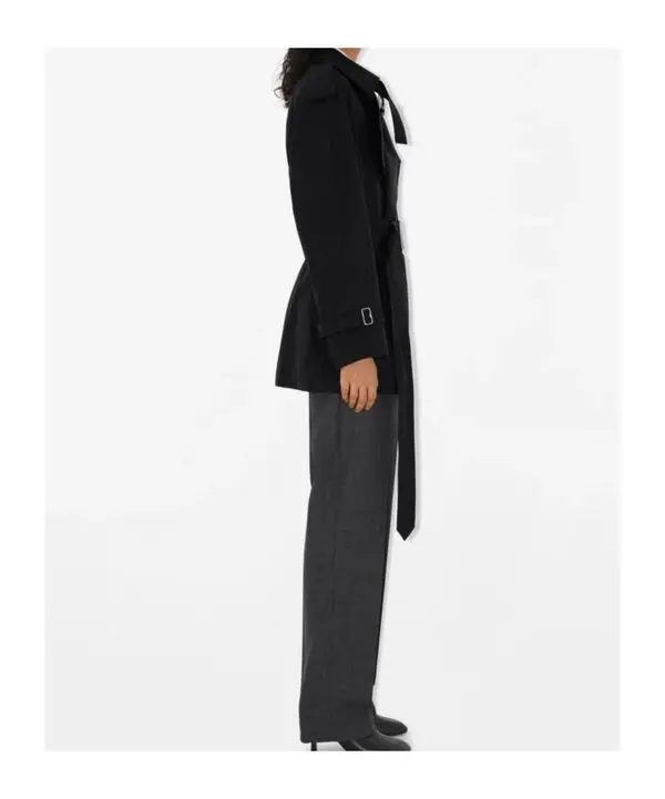 Burberry Double-breasted Belted Jacket With Checked Lining - Black