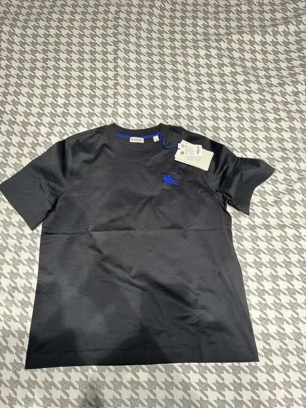 Burberry Crewneck T-shirt With Embroidered Equestrian Knight - Black