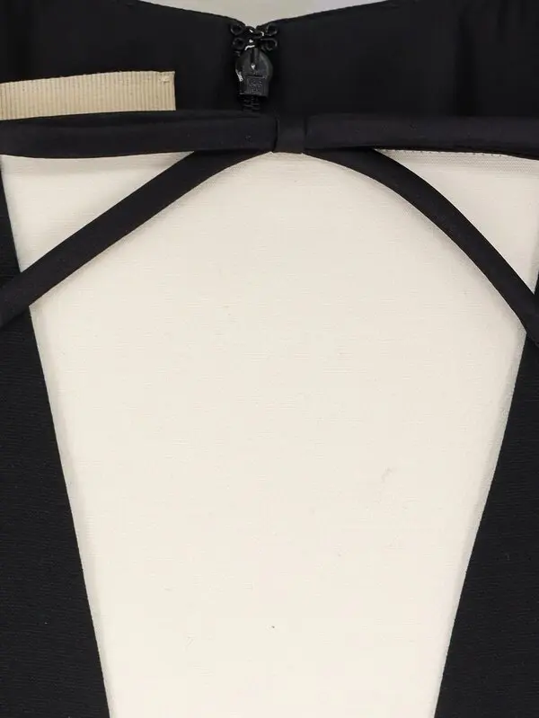 Valentino Garavani Short-sleeved V-neck Dress With Bow Detail - Black