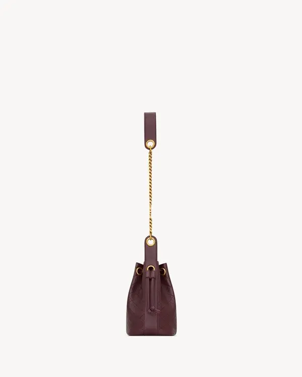 Saint Laurent Cassandre Bucket Bag In Lambskin - Red