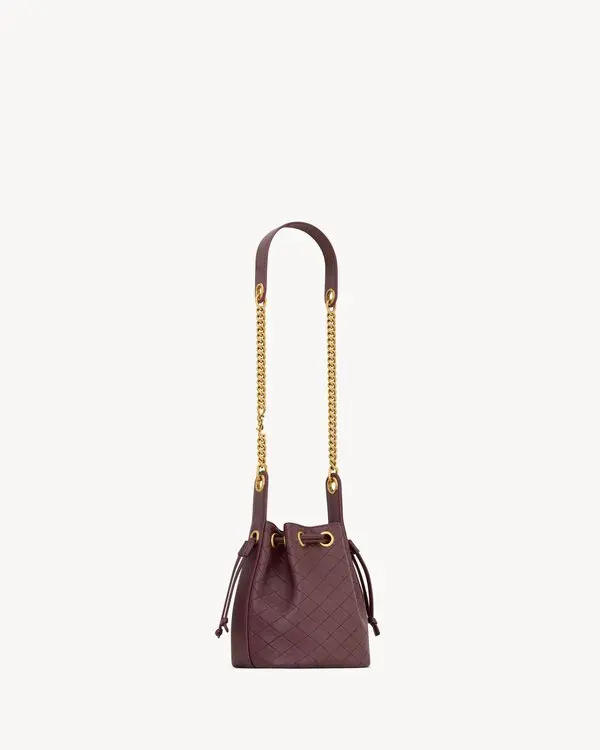 Saint Laurent Cassandre Bucket Bag In Lambskin - Red