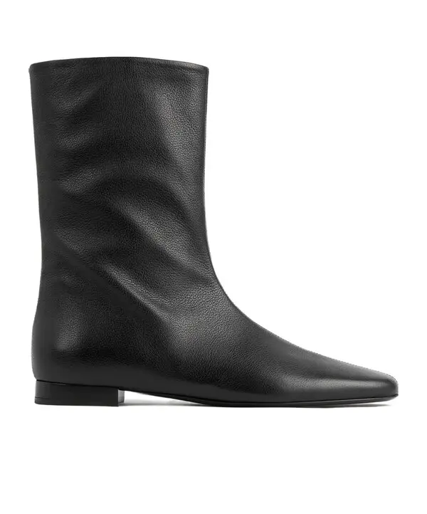 TOTEME Pointed Toe Ankle Boots With Side Zip - Black