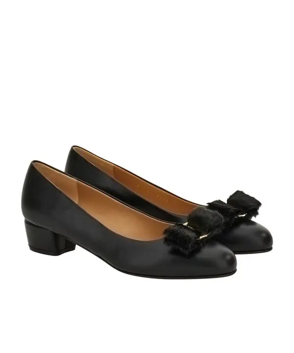 FERRAGAMO Vara Chunky Low-heeled Pumps With Bow Detailing - Black