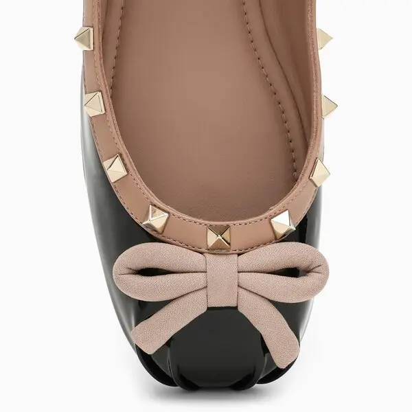 Valentino Garavani Rockstud Round Toe Ballerina Flats