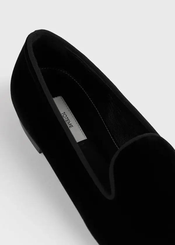 TOTEME Pointed Toe Loafers
