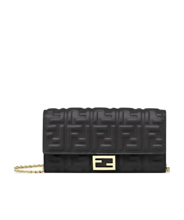Fendi Ff Motif Baguette Continental Chain-linked Wallet - Black