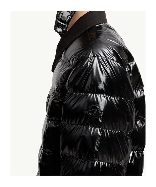 Moncler Long-sleeved Quilted Down Jacket With Logo