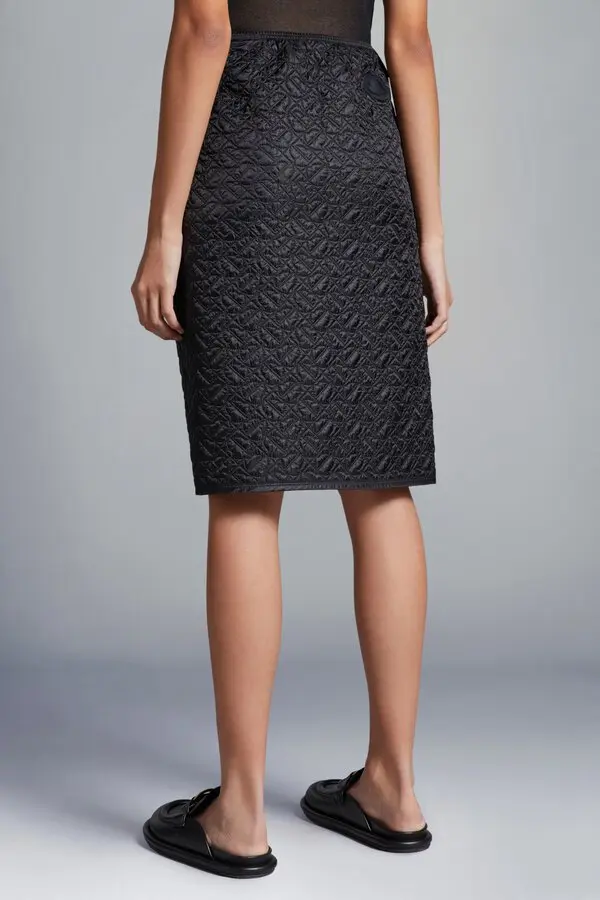 Moncler Quilted Midi Skirt - Black
