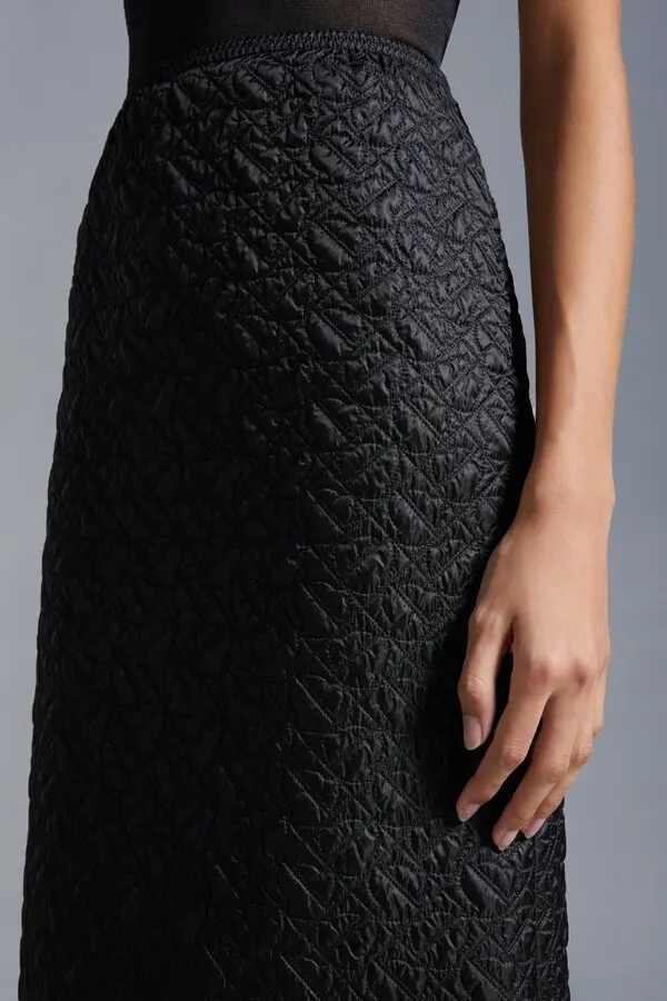 Moncler Quilted Midi Skirt - Black
